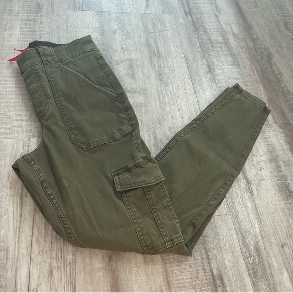 SPANX | Pants & Jumpsuits | Spanx Cargo Skinny Pants Stretch Twill ...